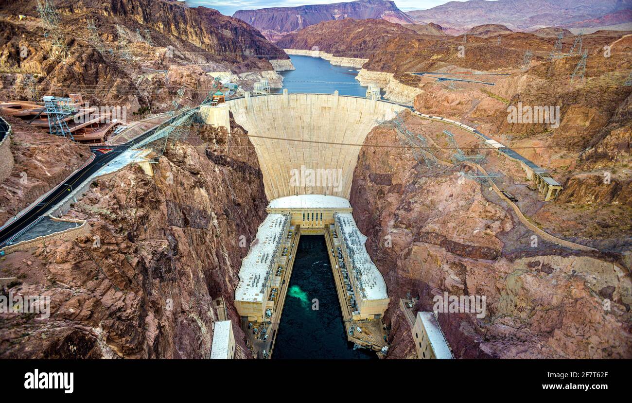 Overlooking the impressive Hoover Dam, Nevada-Arizona border Stock ...