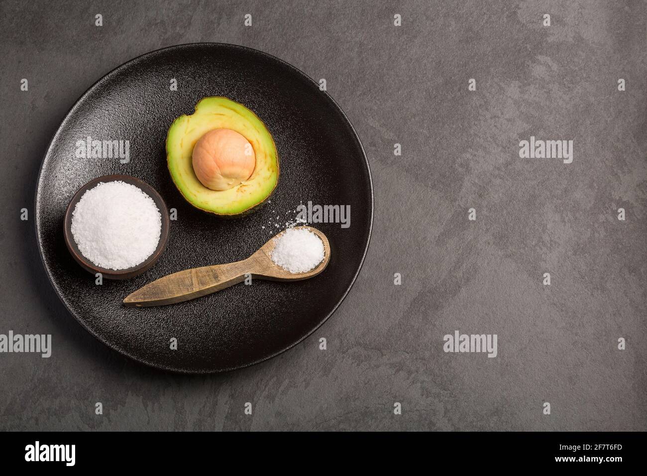 Avocado with salt hi-res stock photography and images - Alamy