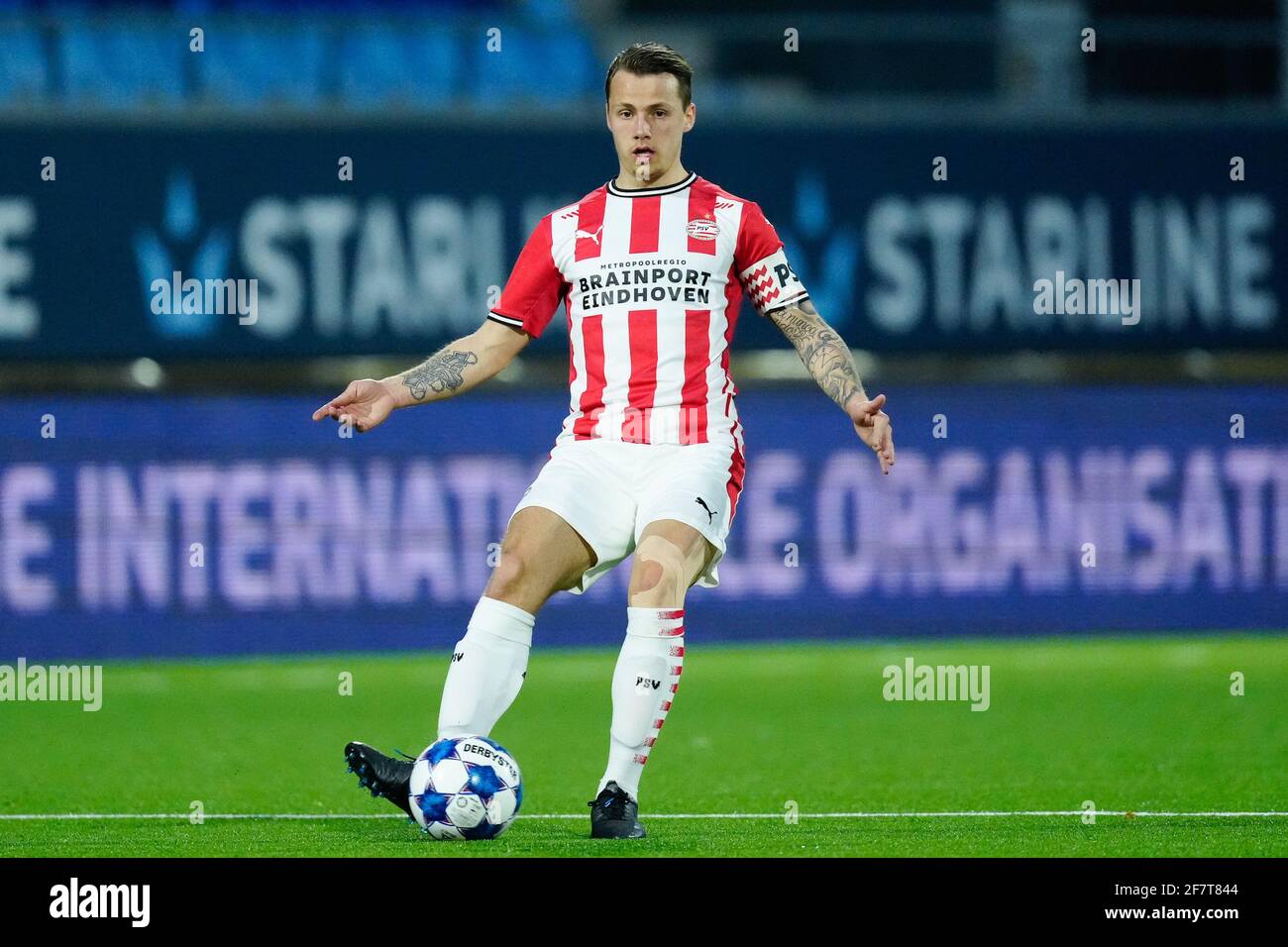 EINDHOVEN, NETHERLANDS - APRIL 9: Tijn Daverveld of PSV U23 during the ...