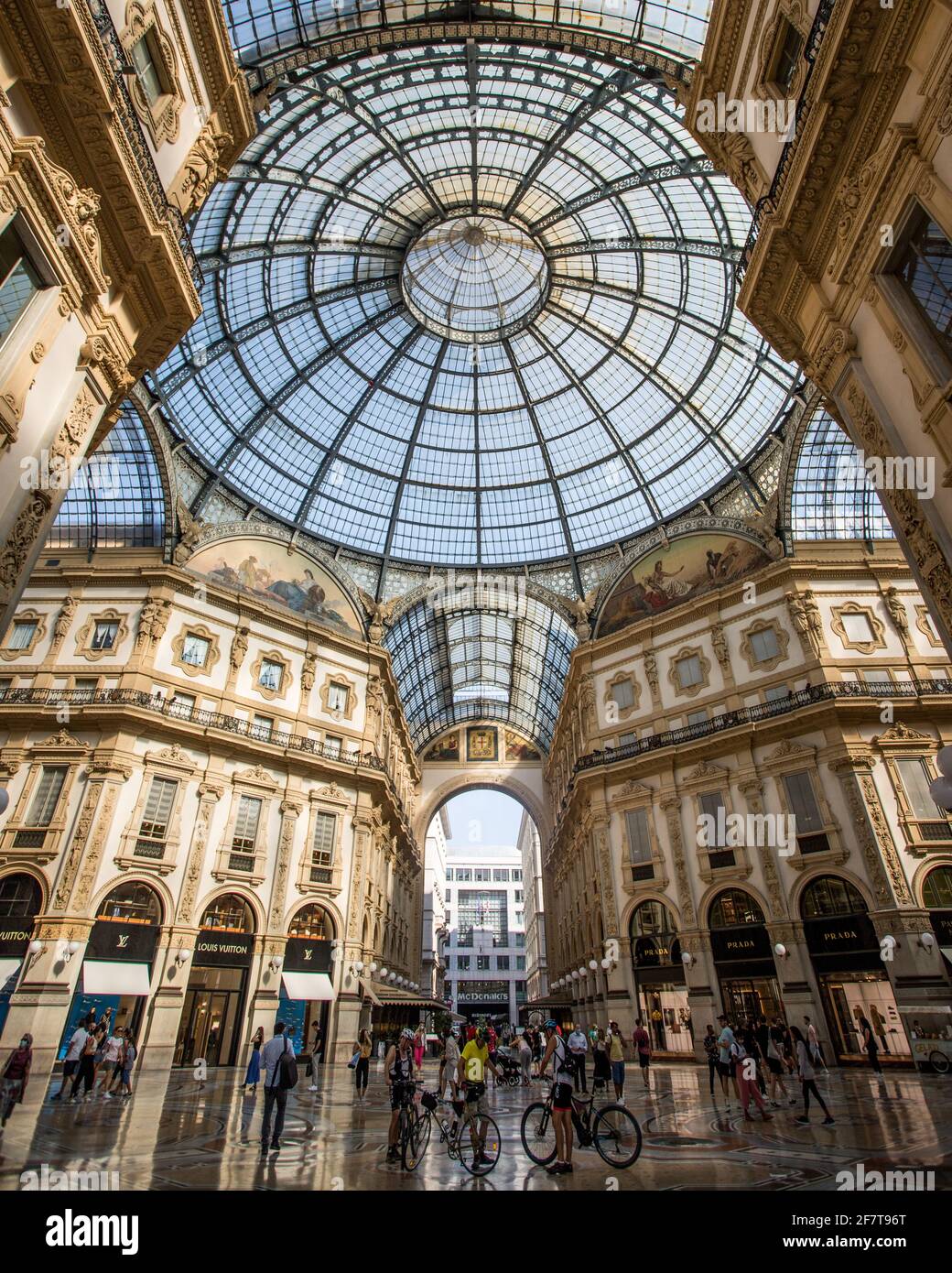 Milanese art culture hi-res stock photography and images - Alamy