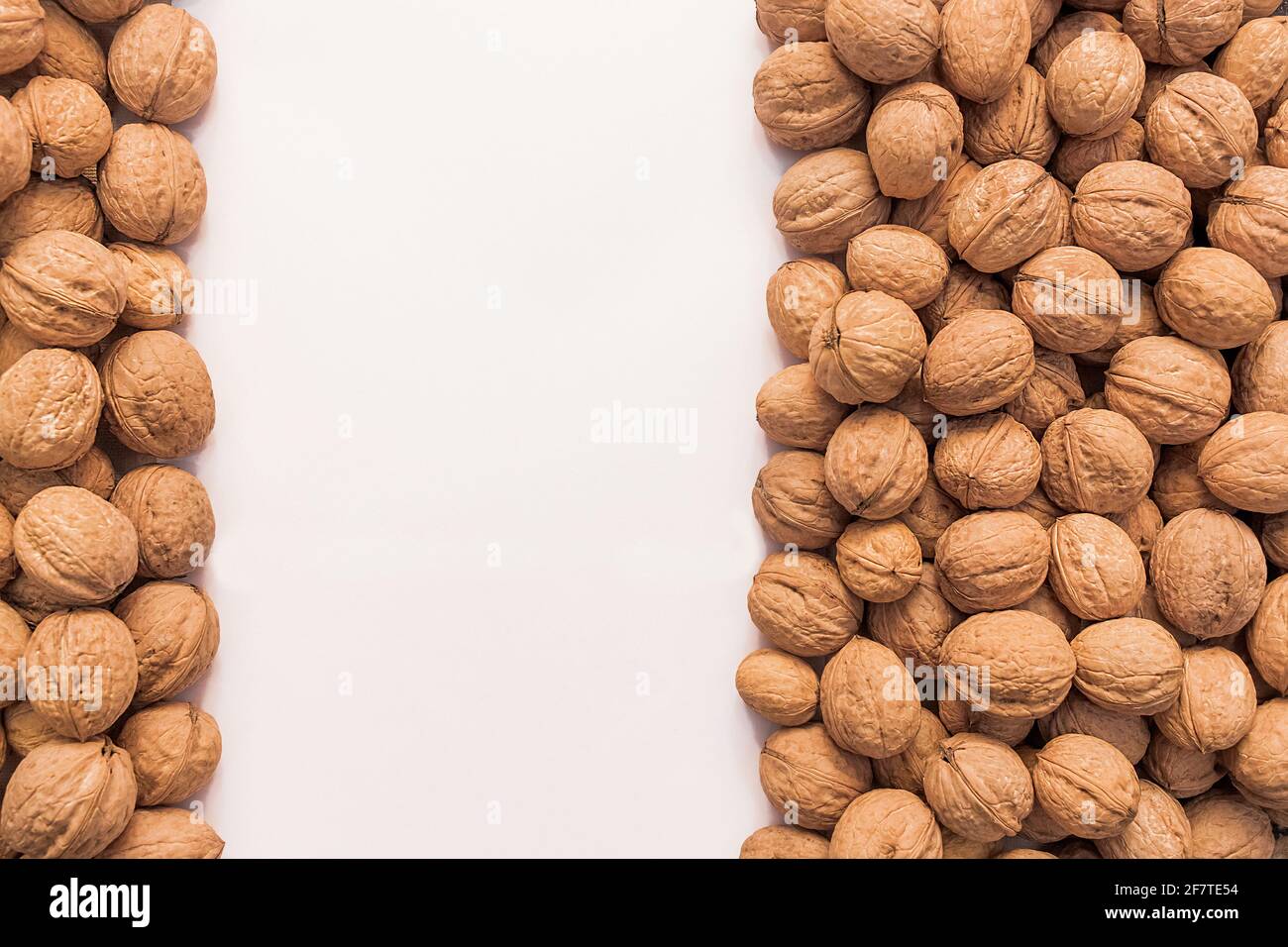 Walnuts mock up, nuts isolated on white background, walnut copy space ...