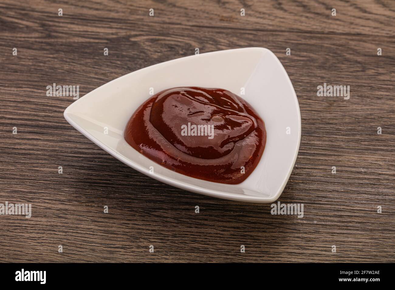 Traditional tomato Barbicue sauce in the bowl Stock Photo - Alamy
