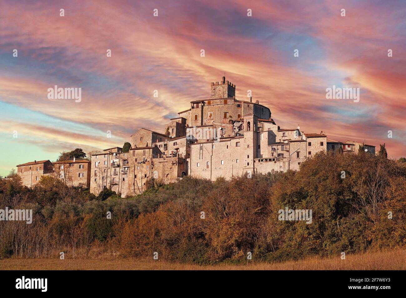 Nera montoro hi-res stock photography and images - Alamy