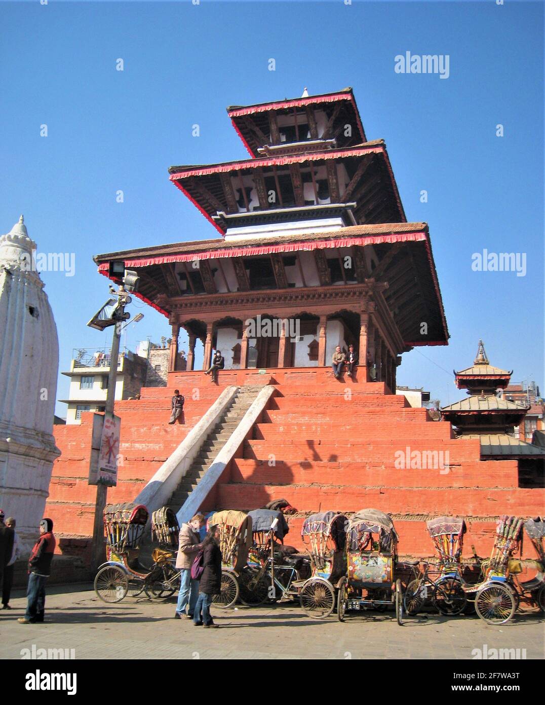 Kathmandu temples hi-res stock photography and images - Alamy