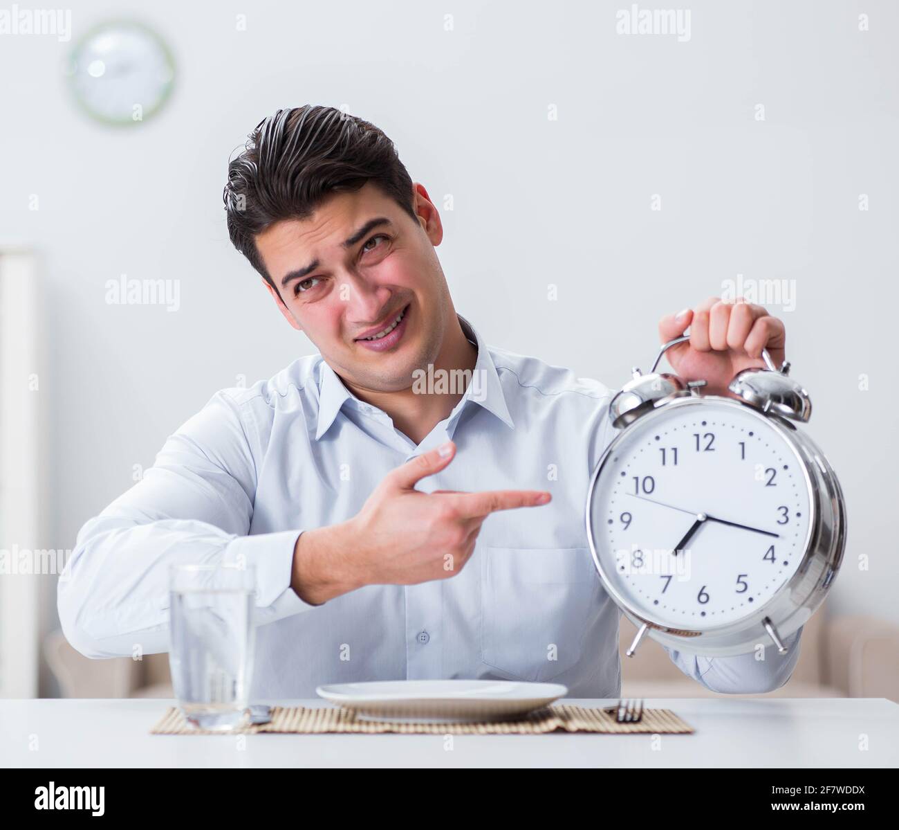 The concept of slow service in restaurants Stock Photo - Alamy
