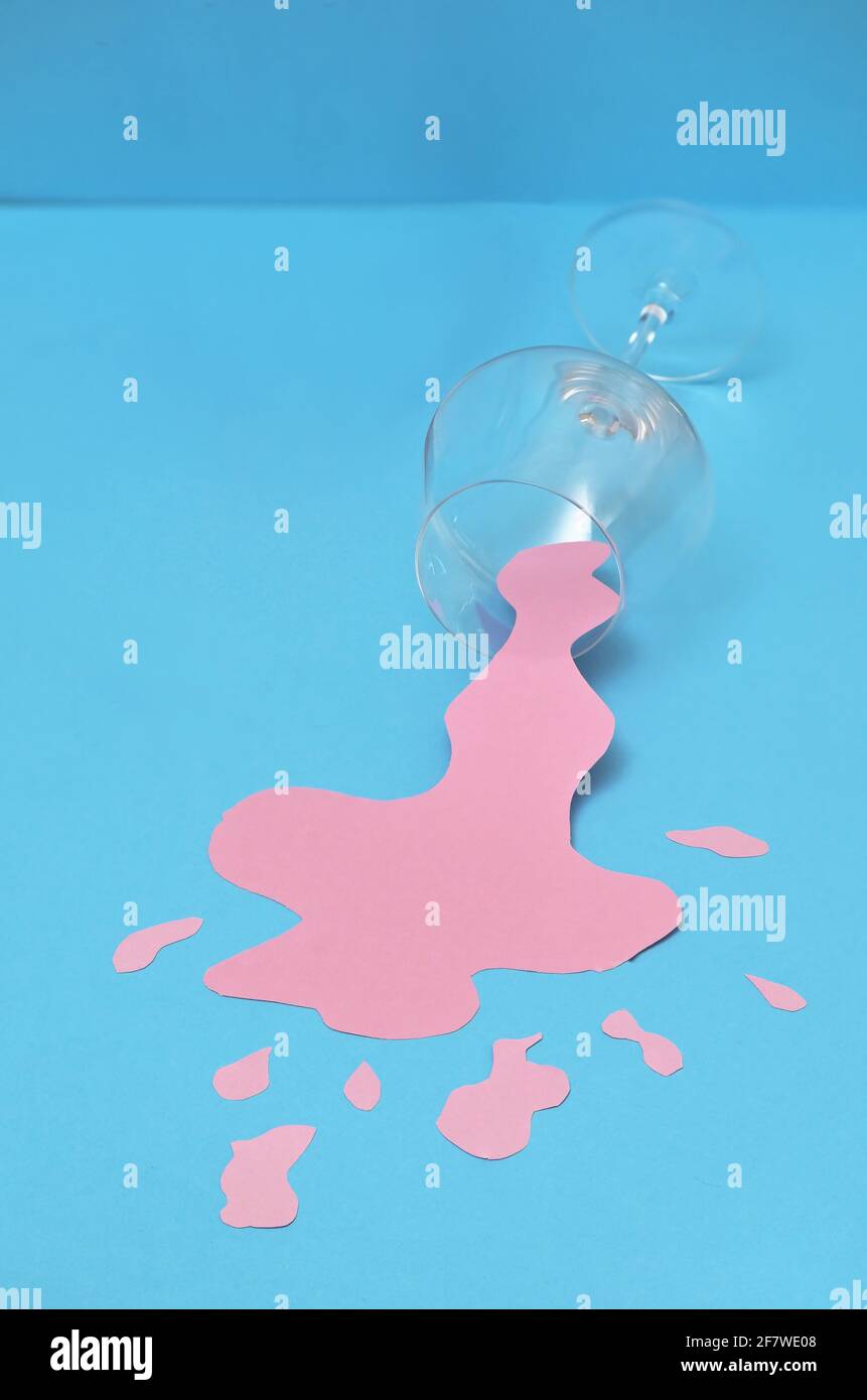 An overturned glass hi-res stock photography and images - Alamy