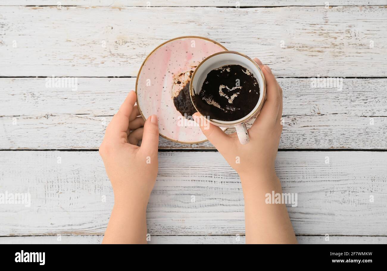 Spent coffee grounds hi-res stock photography and images - Alamy