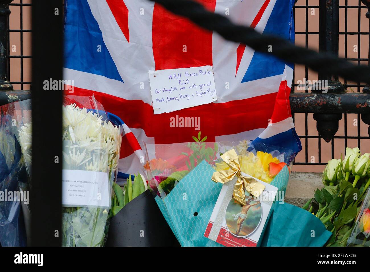 Union jack flowers hi-res stock photography and images - Alamy