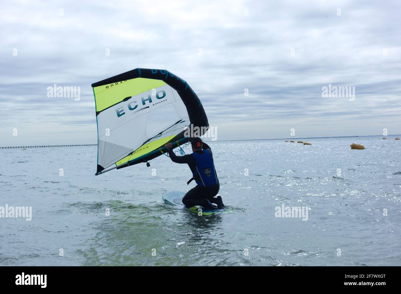 Wind foiling hi-res stock photography and images - Alamy