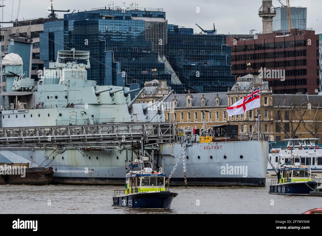 Edinburgh police station hi-res stock photography and images - Alamy
