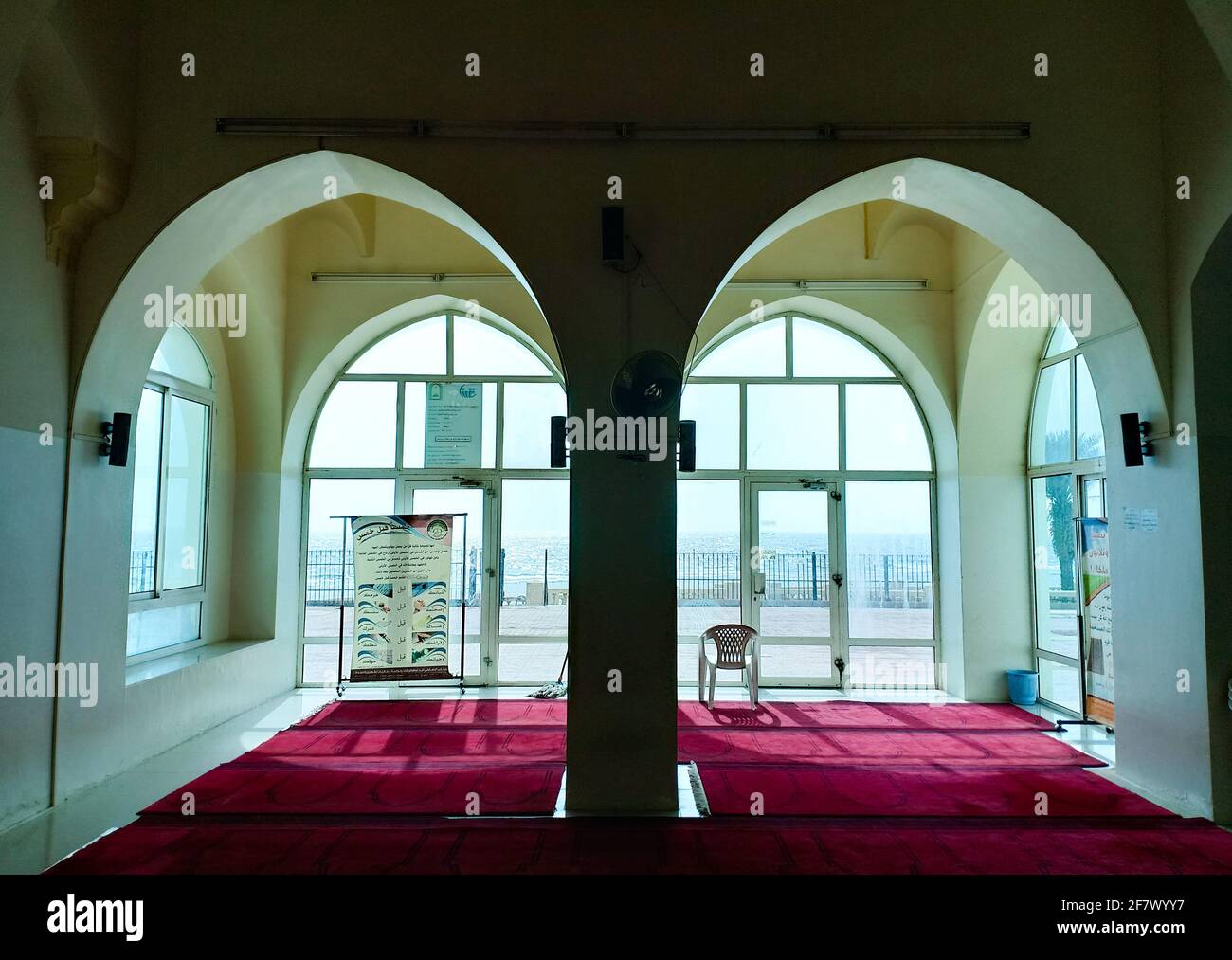 Jeddah Island Mosque is one of the famed mosques of Saudi Arabia Stock ...