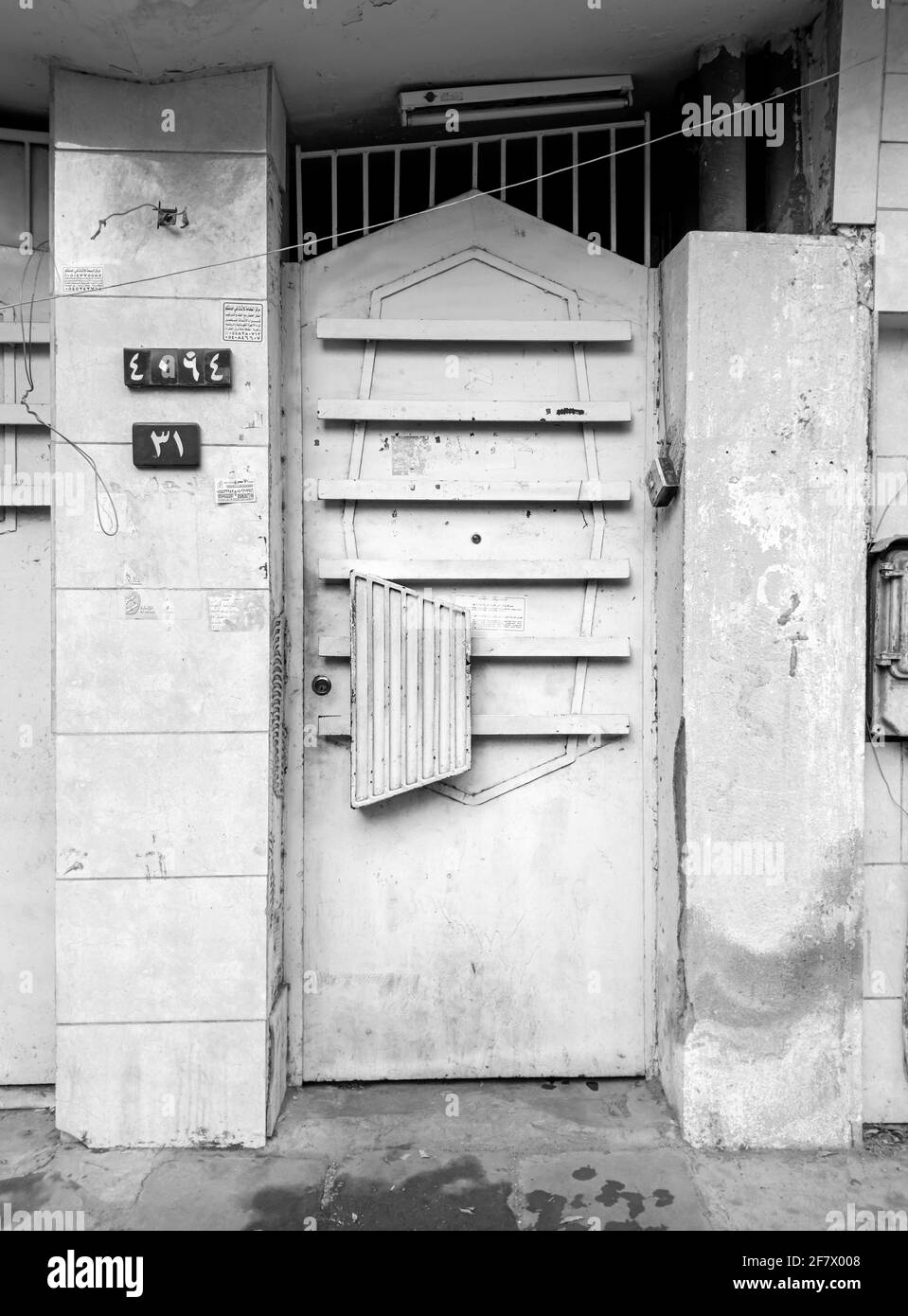 Traditional stone building style Black and White Stock Photos & Images ...