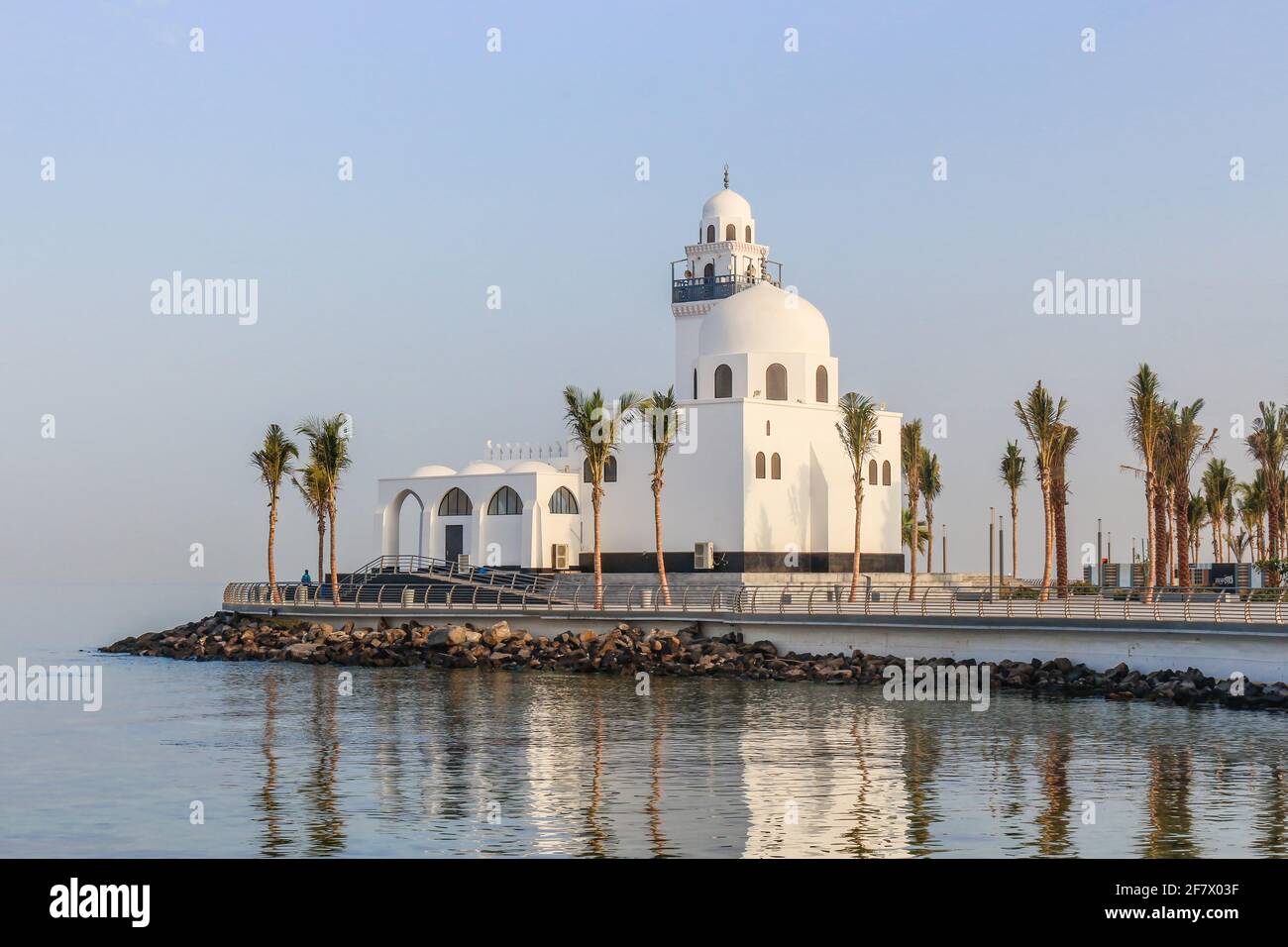 Jeddah Island Mosque is one of the famed mosques of Saudi Arabia Stock ...