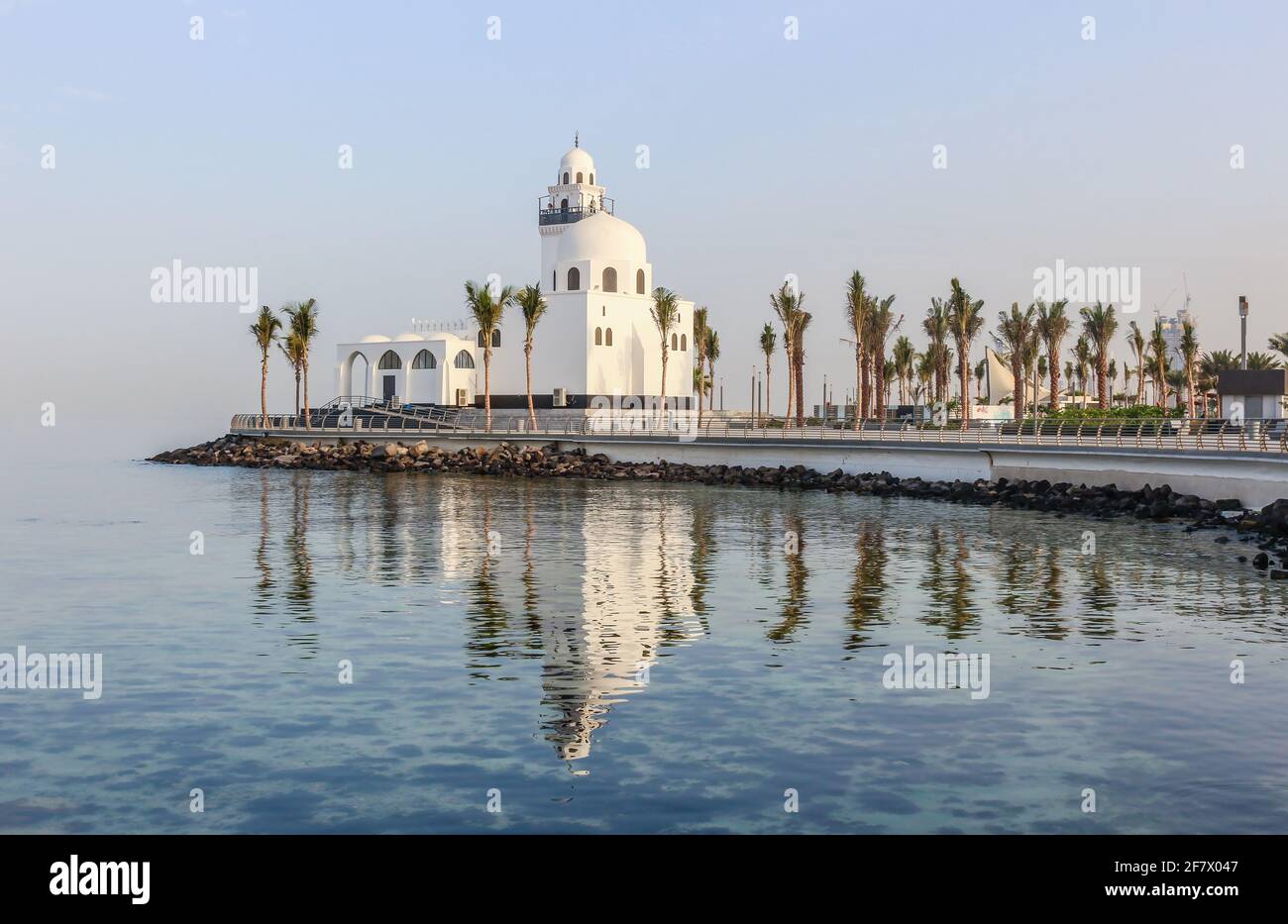 Island Mosque, Jeddah, Saudi Arabia Stock Photo - Alamy