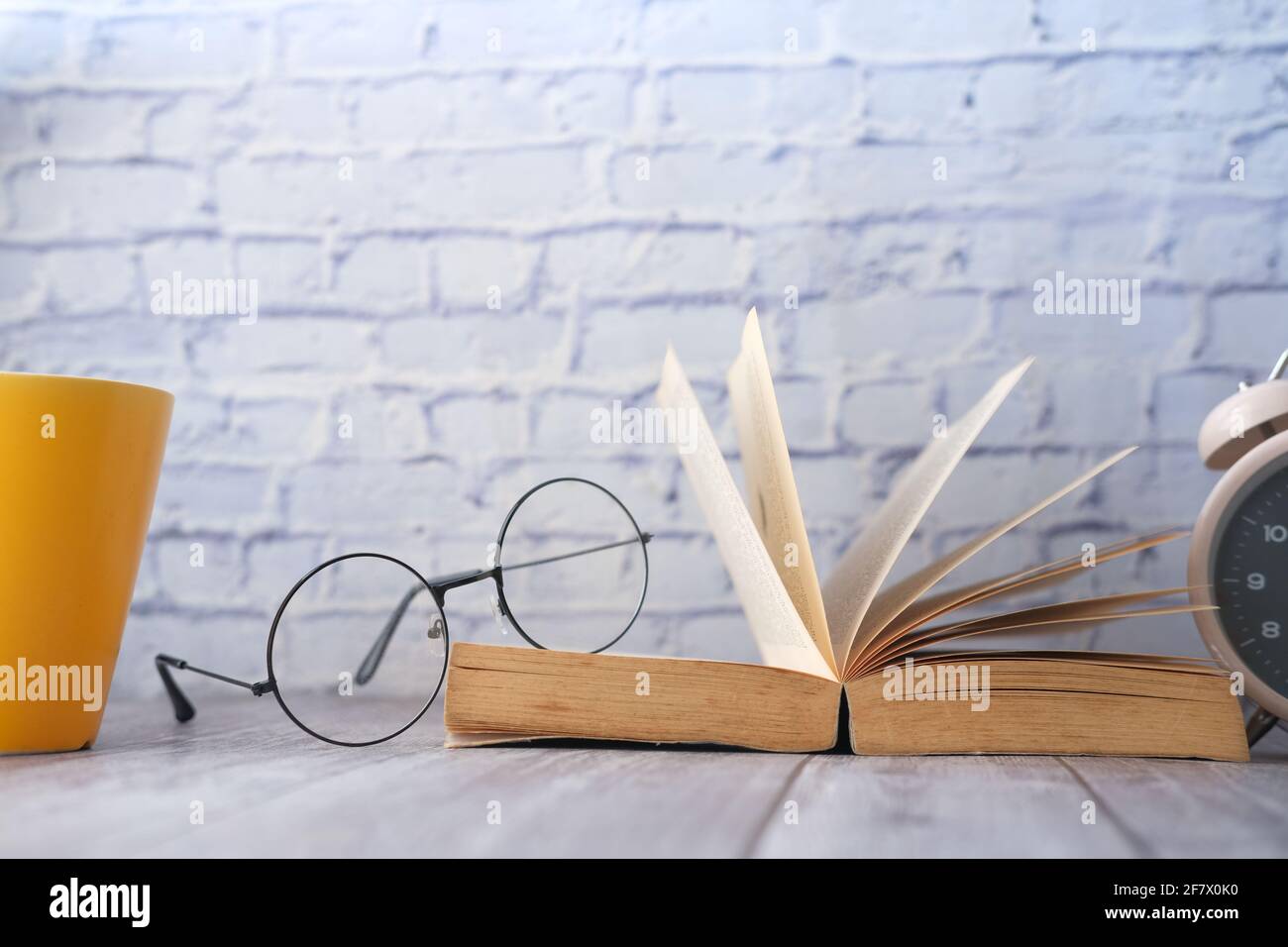 Open book mug hi-res stock photography and images - Alamy