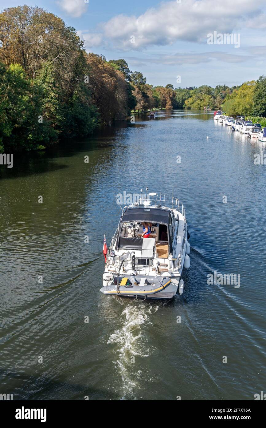 A river cruiser crusing upstream to Hurley from Temple Lock on the ...