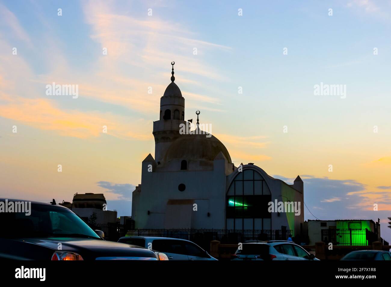 Jeddah Island Mosque is one of the famed mosques of Saudi Arabia Stock ...