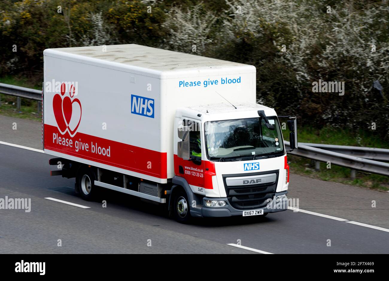 NHS lorry on the M40 motorway, Warwickshire, UK Stock Photo - Alamy