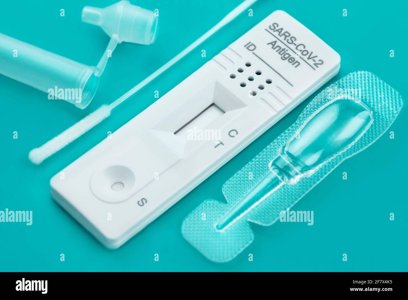 Antigen test card hi-res stock photography and images - Alamy