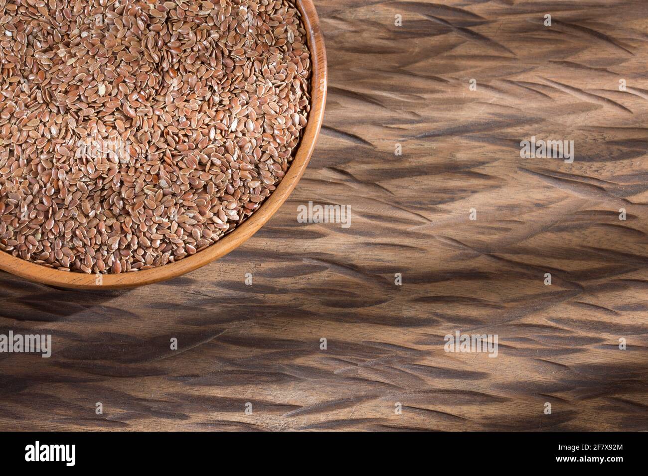 Linseed organic seeds - Linum usitatissimum Stock Photo - Alamy