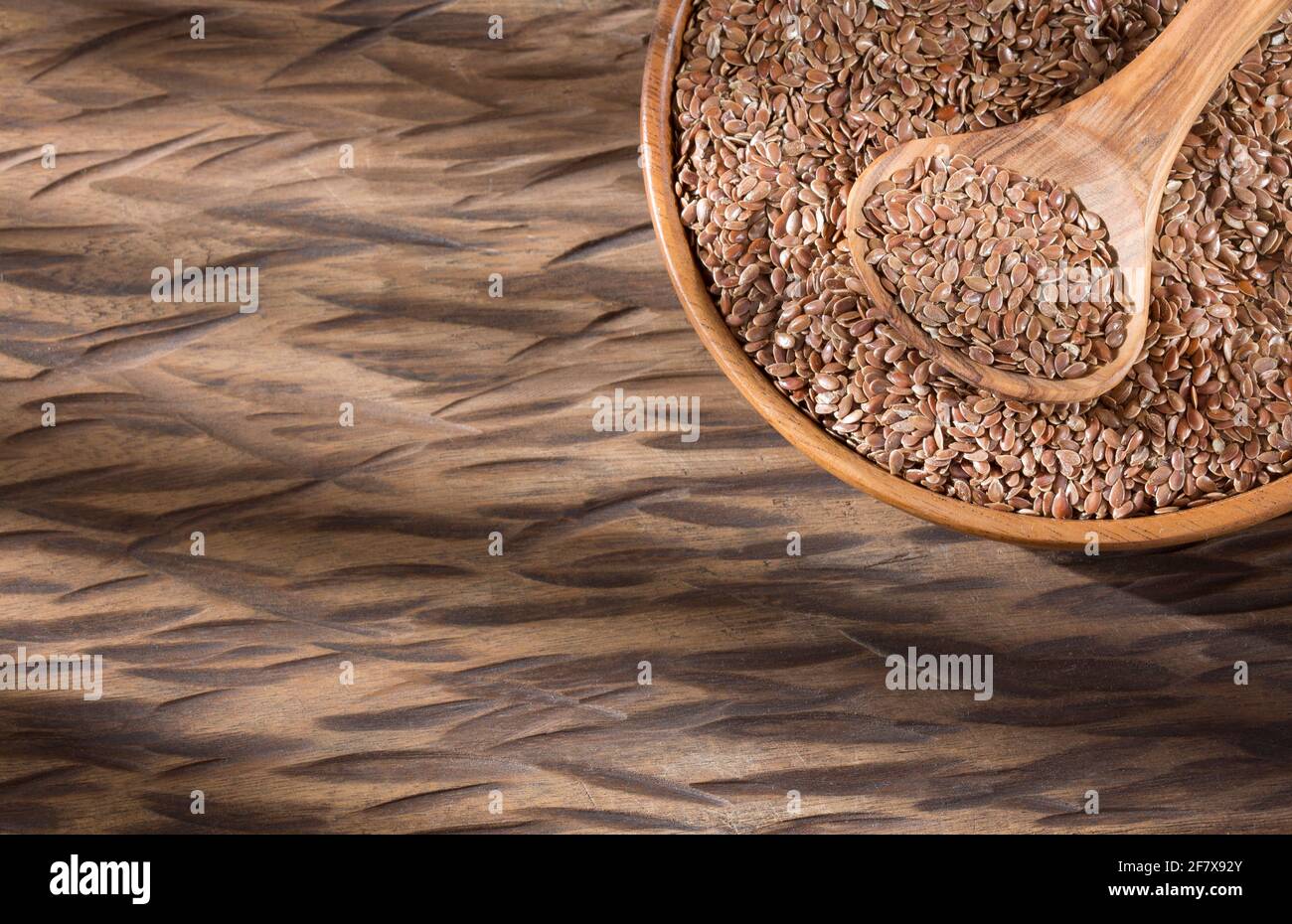 Linseed organic seeds - Linum usitatissimum Stock Photo - Alamy
