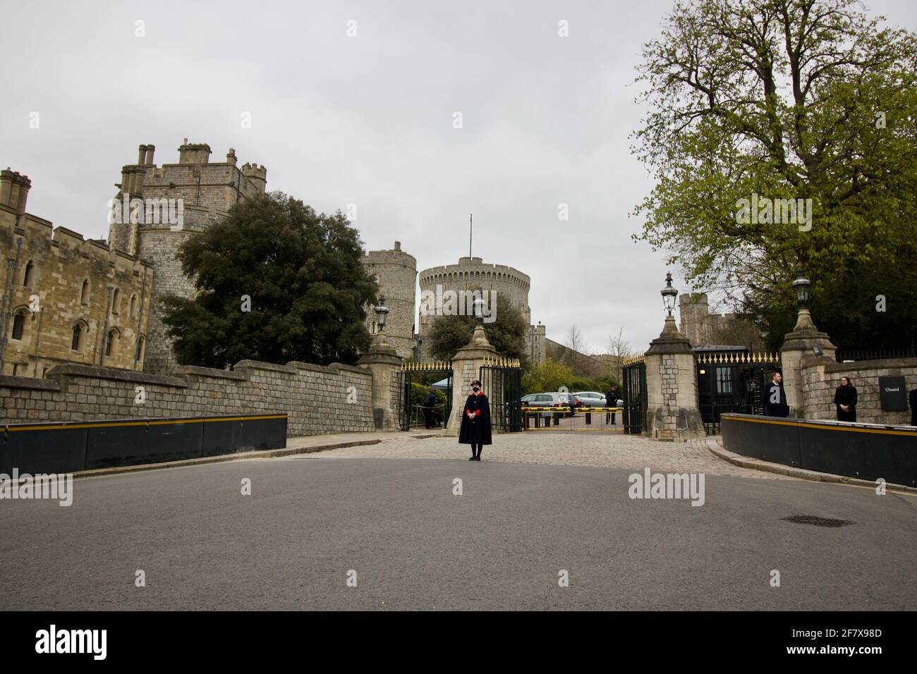 10 April 2021 - Windsor UK: Staff outside castle following death Prince ...