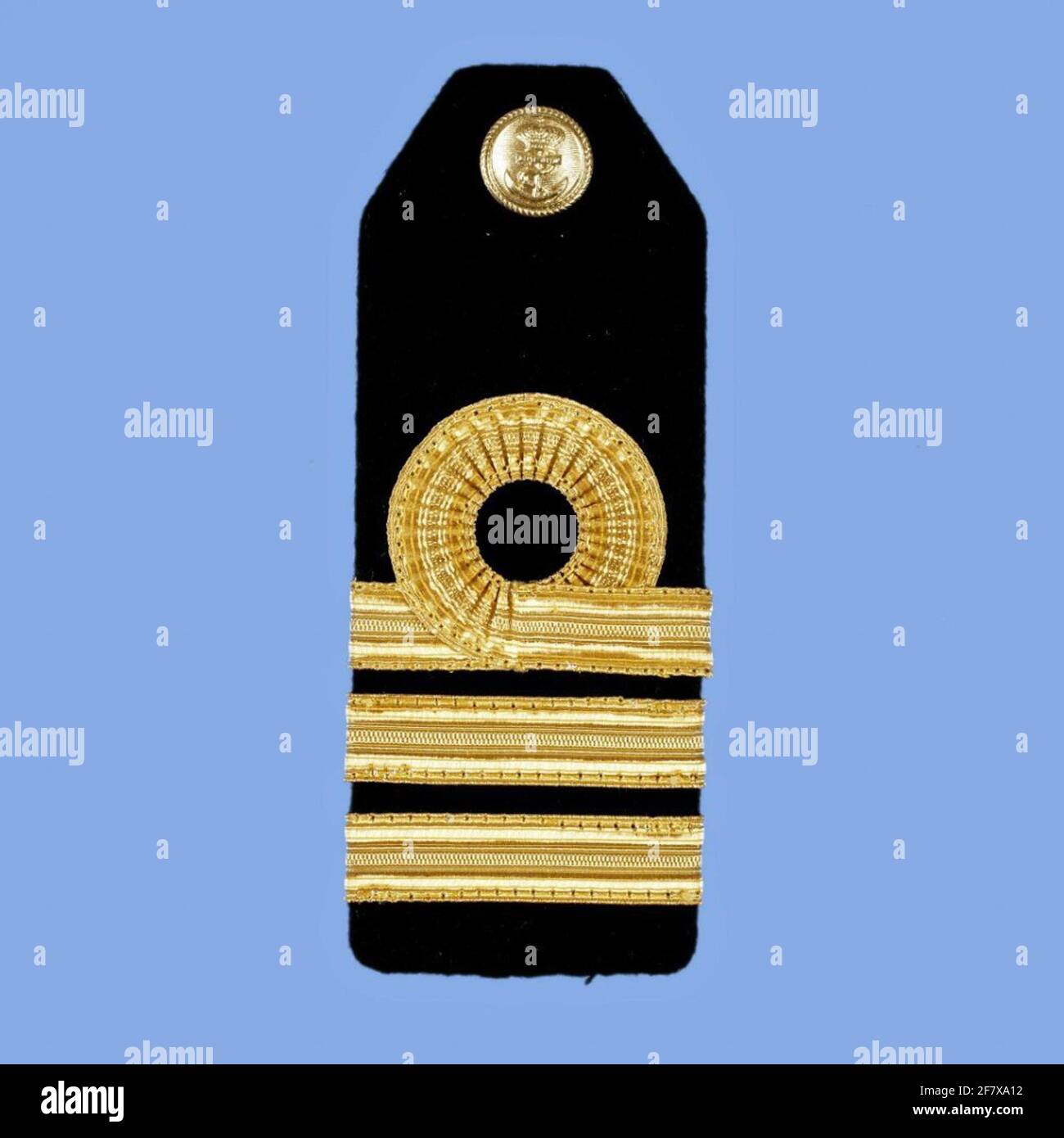 Captain officers naval uniform hi-res stock photography and images - Alamy