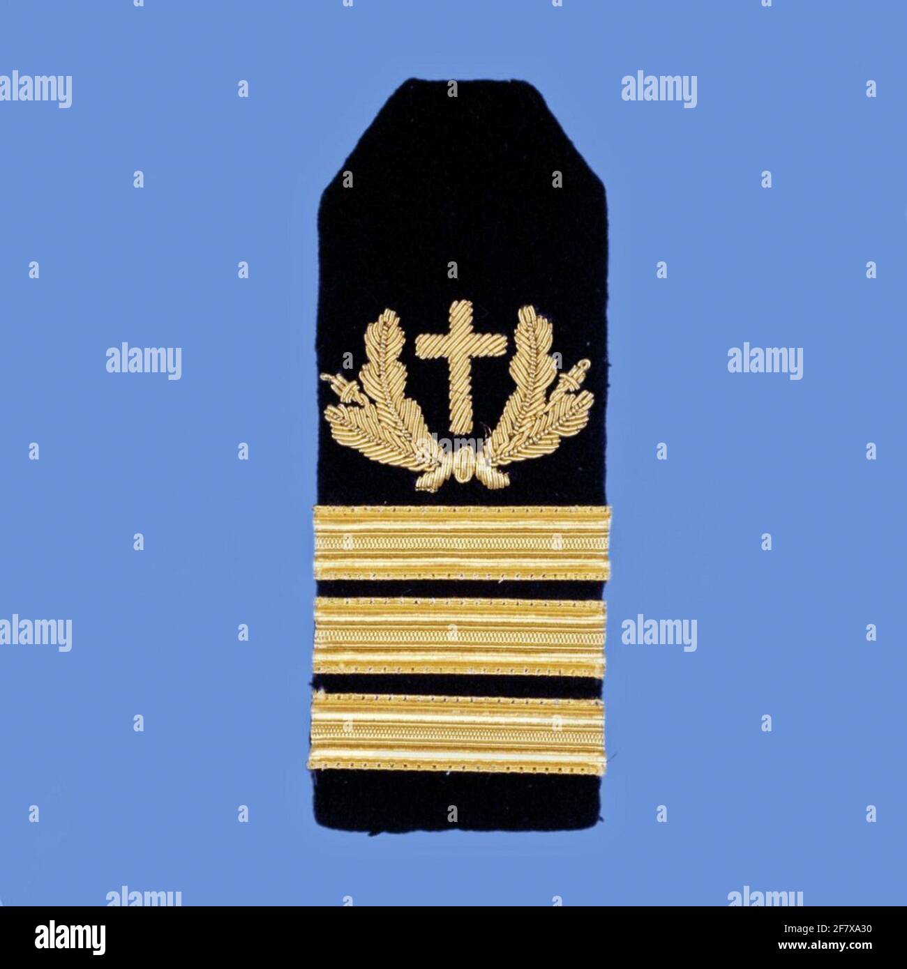 Epaulet of a fleeted in rank equated to a captain-lieutenant at sea ...