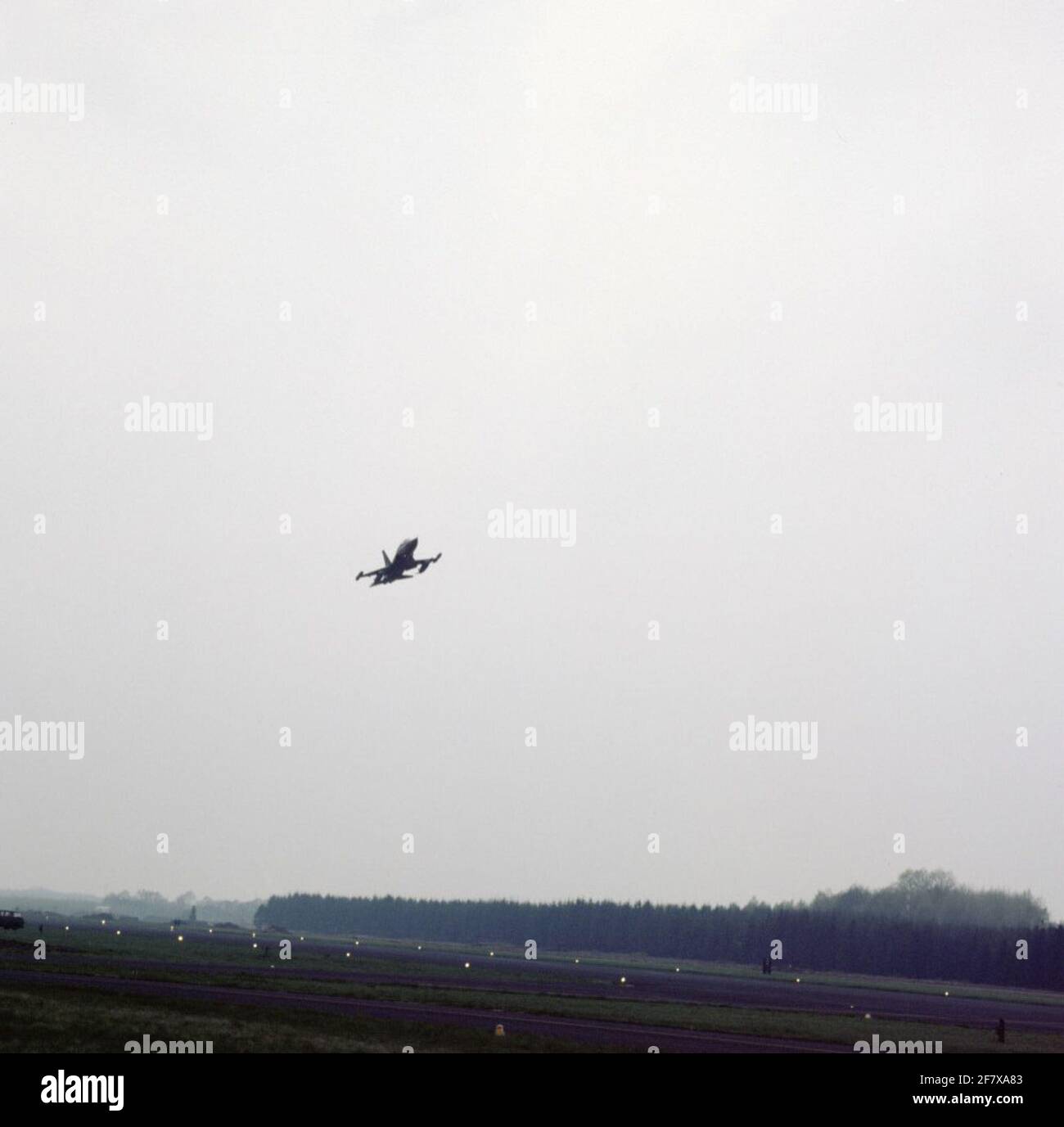 A Northrop NF-5B during a flight above airbase Twenthe Stock Photo - Alamy