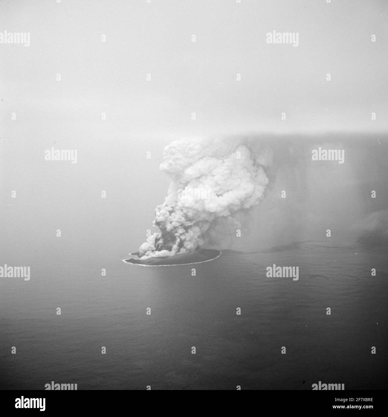 Submarine volcano Black and White Stock Photos & Images - Alamy