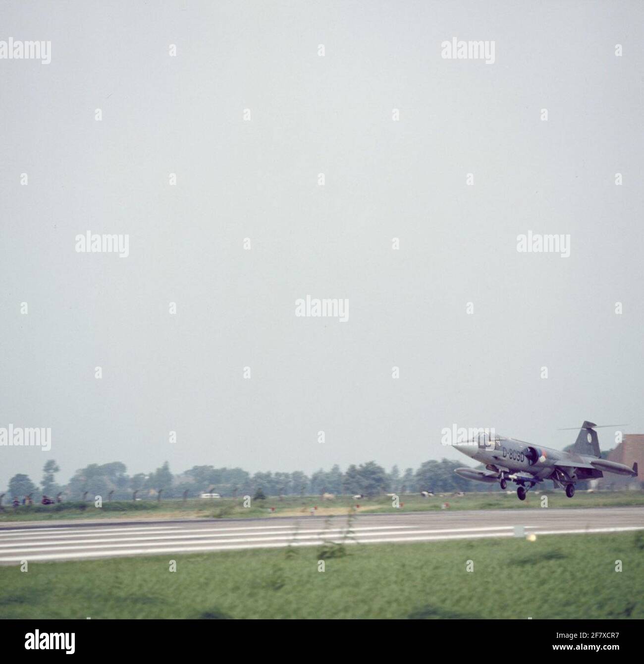 Lockheed F-104G Starfighter of 322 Squadron on the Leeuwarden airbase ...