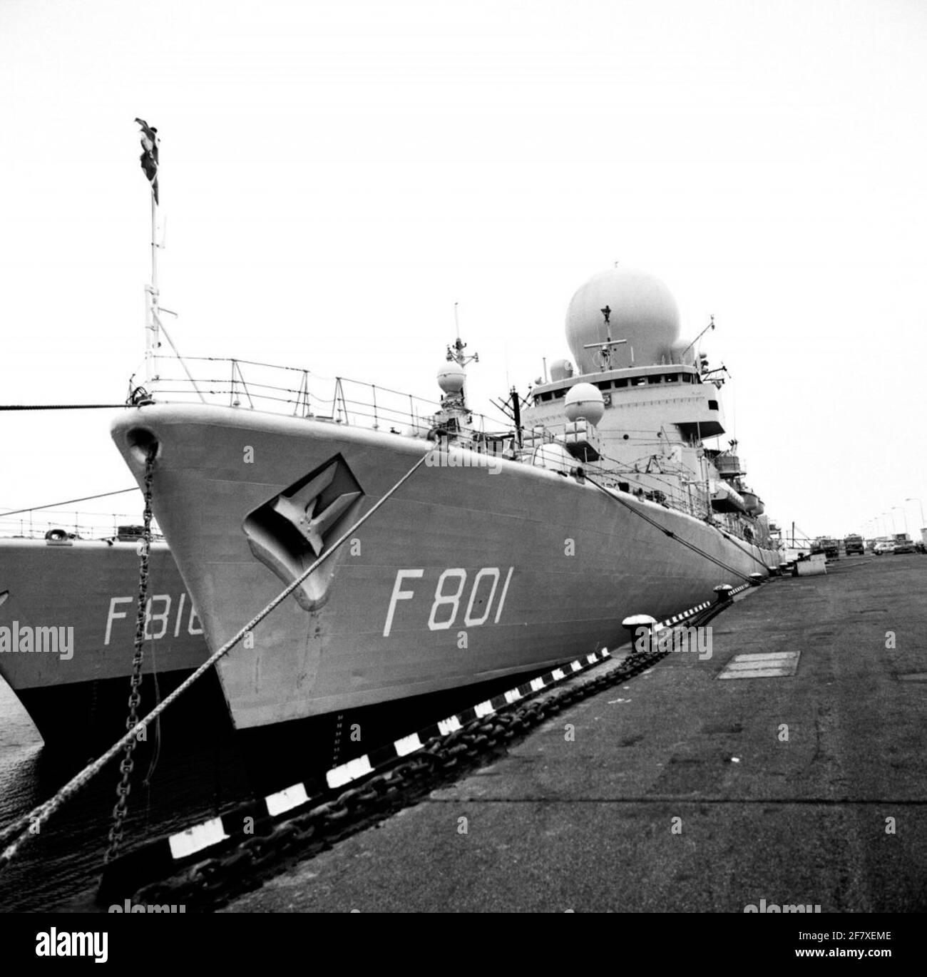 HR.MS guided arms factory. Tromp (1975-1999) with the standard Fregat ...