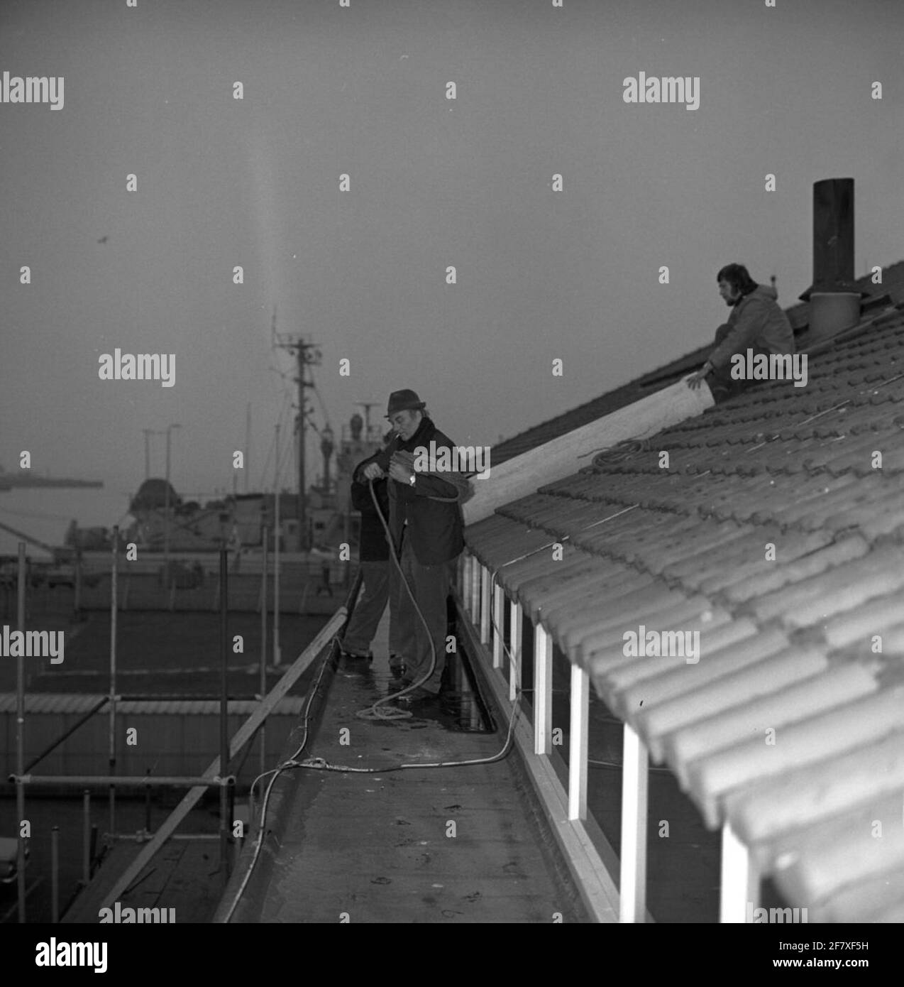 Photo T.B.V. An introduction book for the learning school at the arms ...