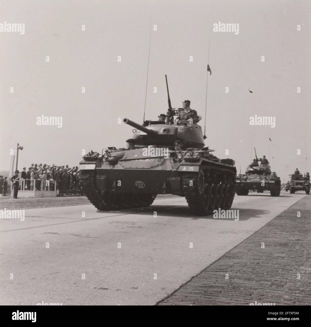 M24 tanks hi-res stock photography and images - Alamy