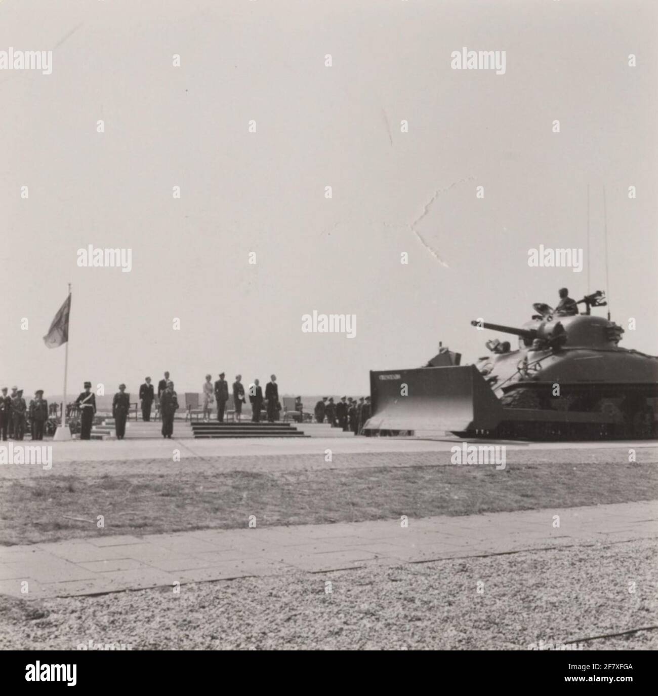 M4 sherman tank on parade hi-res stock photography and images - Alamy