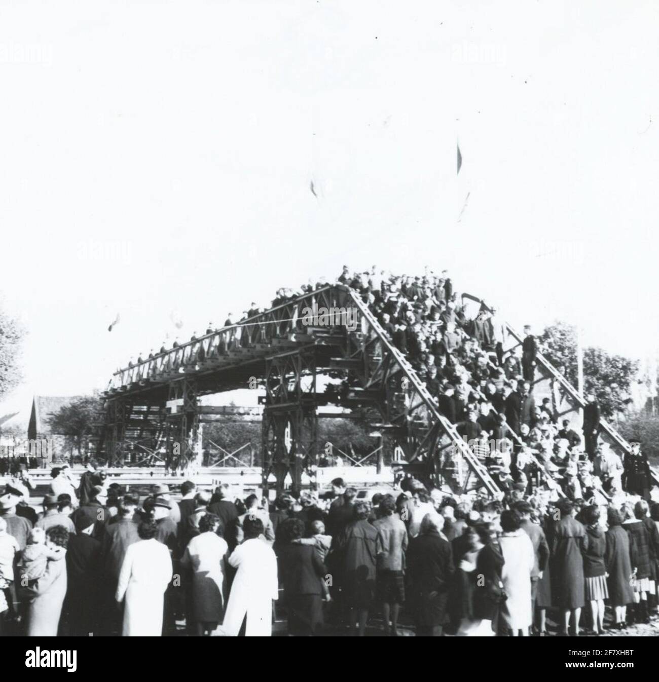 Genius stores a pedestrian bridge over the Rijksweg at Maarheeze Stock ...