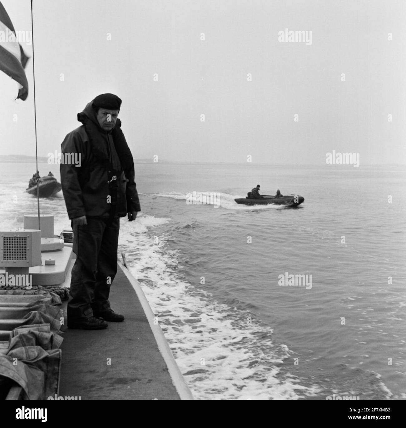 Rubber boat training from Marines at the Amphibian Practice Camp Texel ...