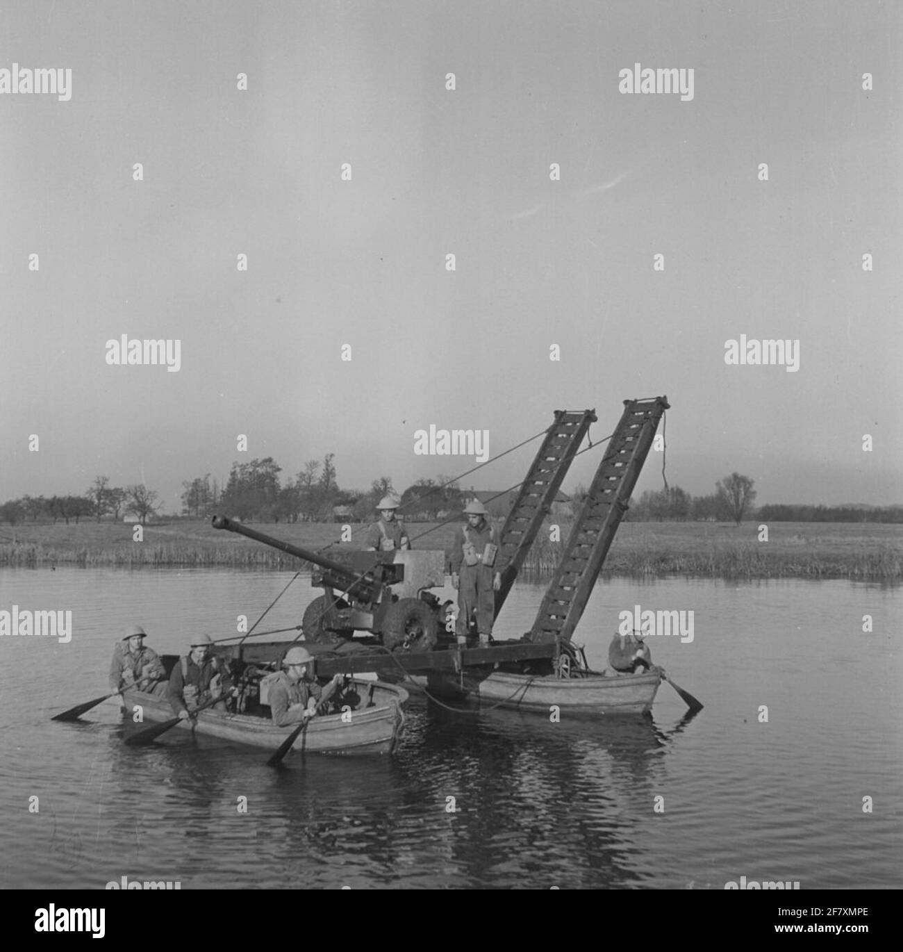 A floating smoothly built by Pontonniers for the transport of light ...