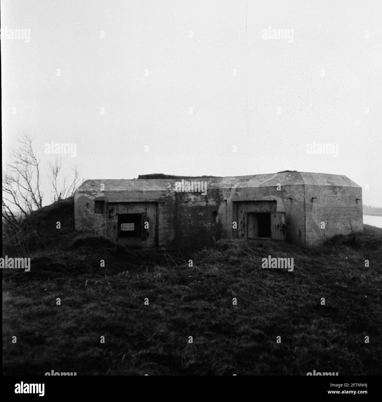 Part world war coastal Black and White Stock Photos & Images - Alamy