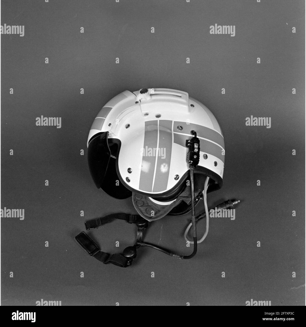 Technical recording of a flyer helmet selection from object series 0075 ...