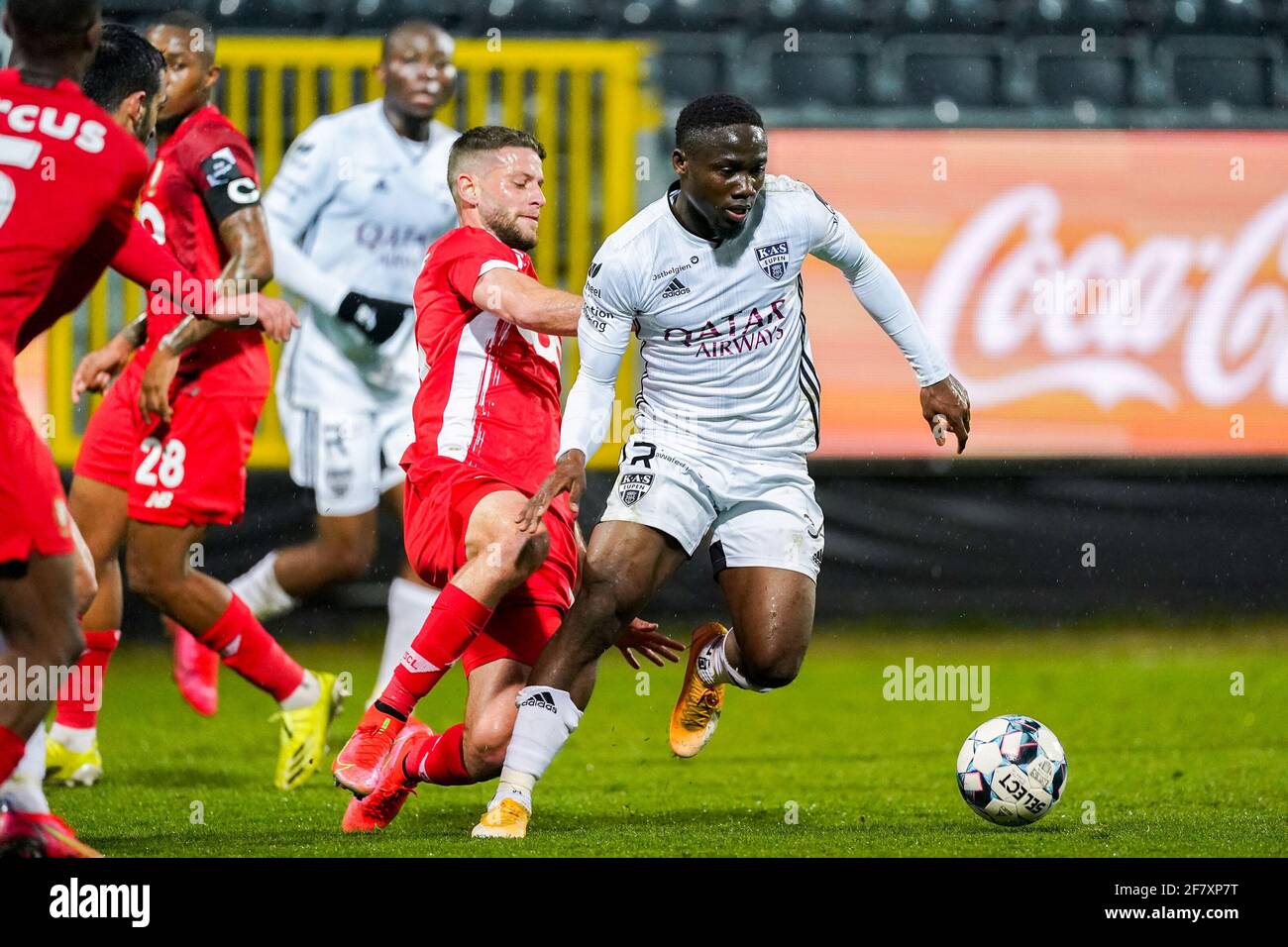 Eden shamir standard hi-res stock photography and images - Alamy