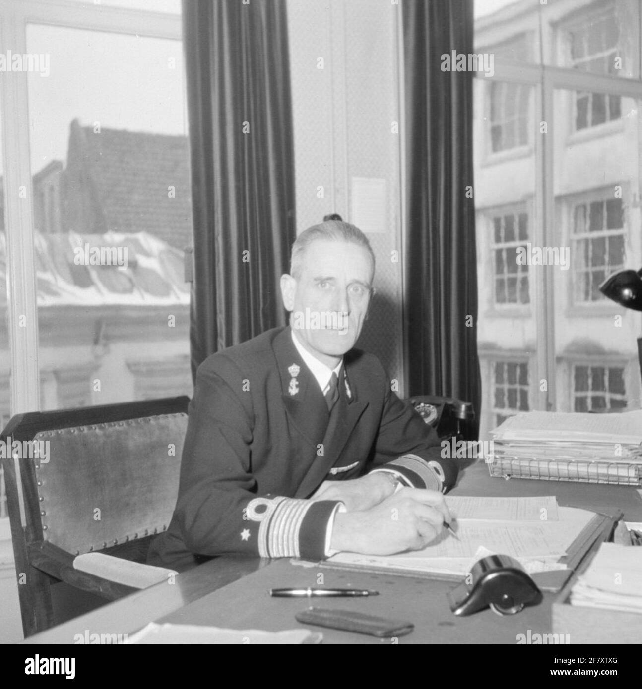 Functional portrait of schout-at-night of administration t.r ...