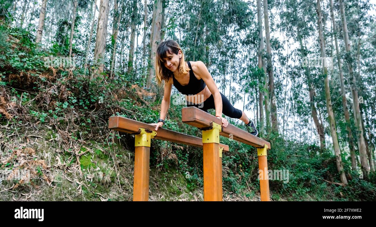 Parallel bars exercise hi-res stock photography and images - Alamy