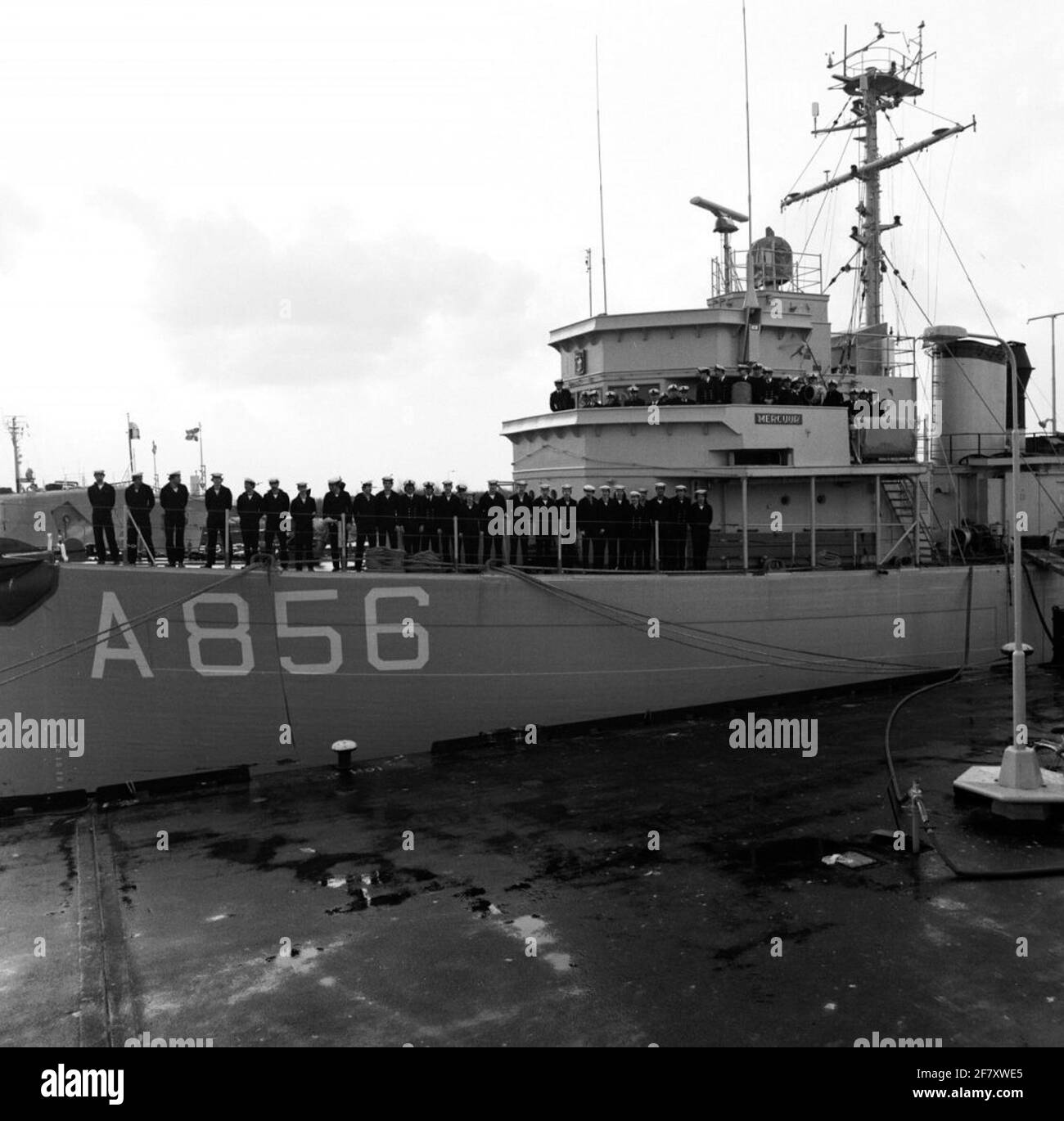 Group photo of Hr.Ms crew. Mercuur Stock Photo - Alamy