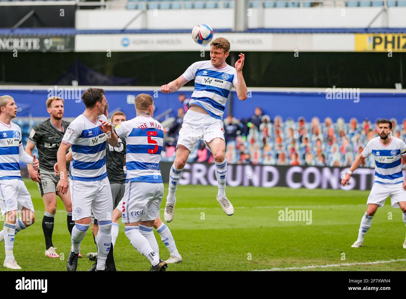 Qprs rob dickie hi-res stock photography and images - Alamy