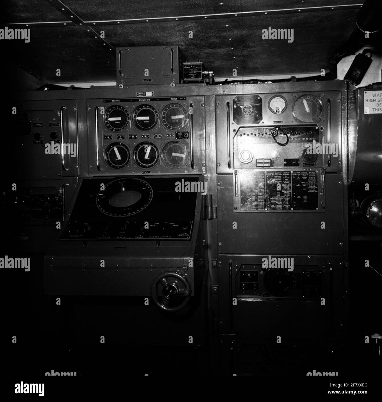 Military radar display Black and White Stock Photos & Images - Alamy