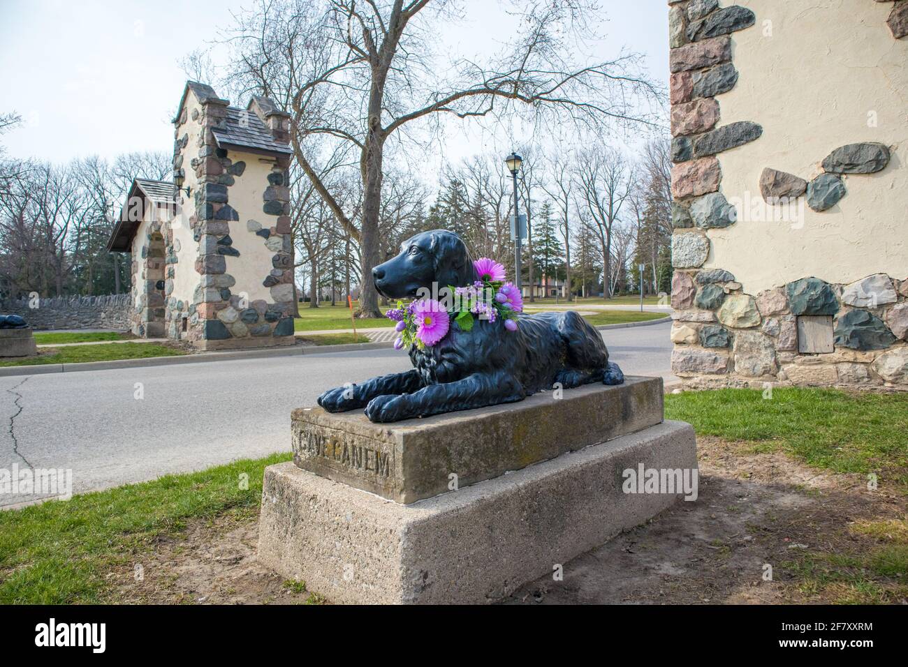 Stratford Confederation Park entrance protected by dogs. Bronze ...