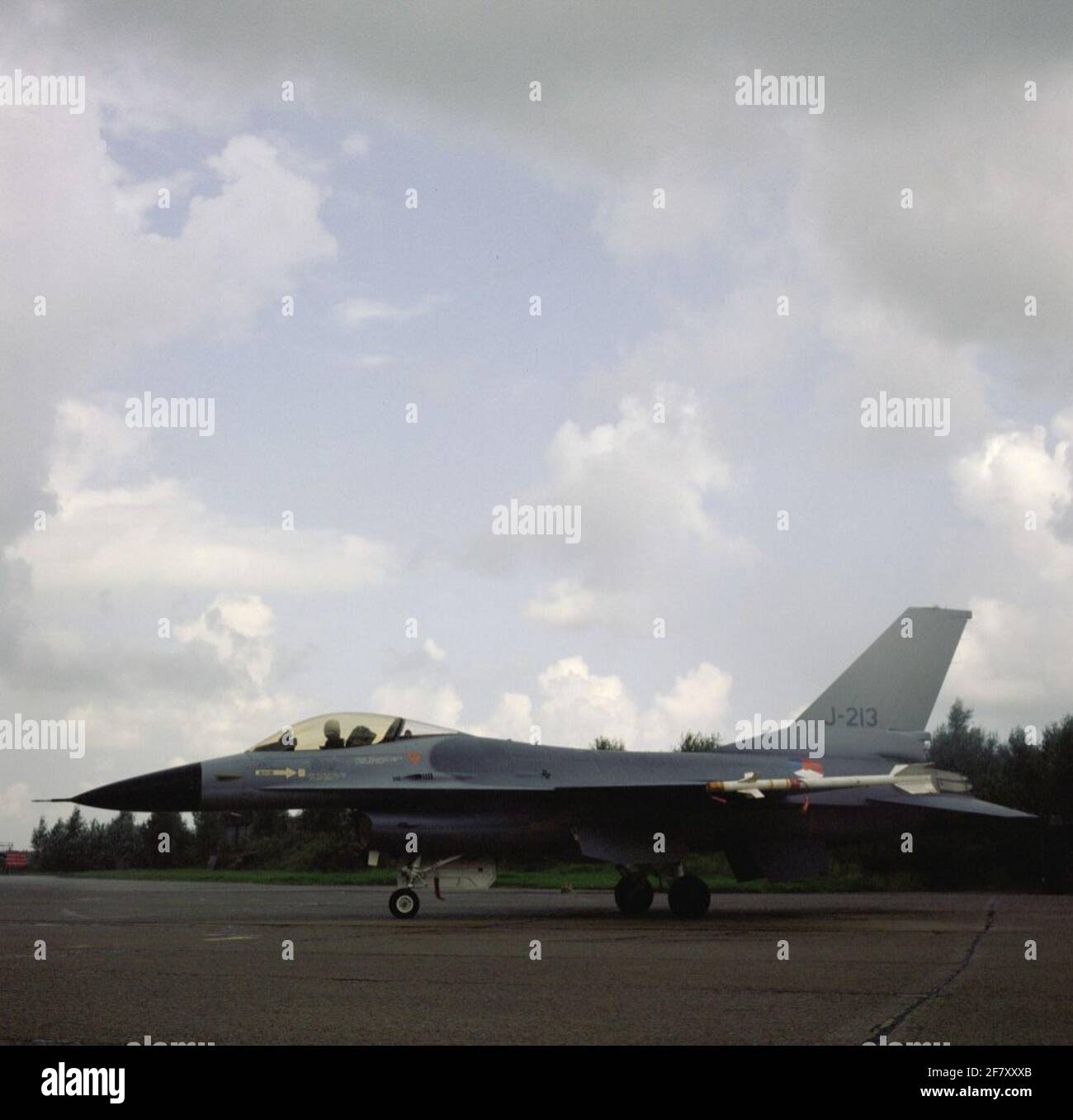 General armament hi-res stock photography and images - Alamy