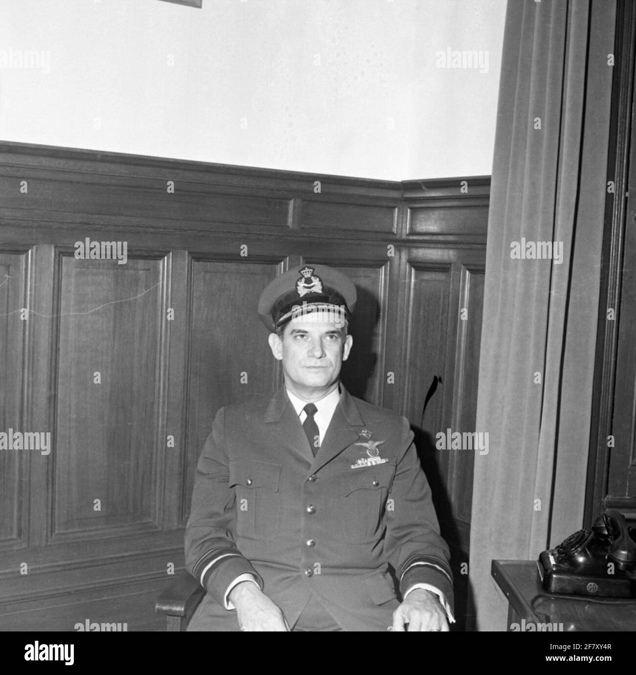 General-Major Kite-Observer D. Berlin, born in 1914. Commandant Command ...