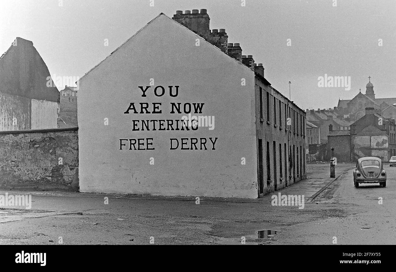 Free Derry Corner (circa 1970s) © (Photo - Tom Heaney, nwpresspics ...